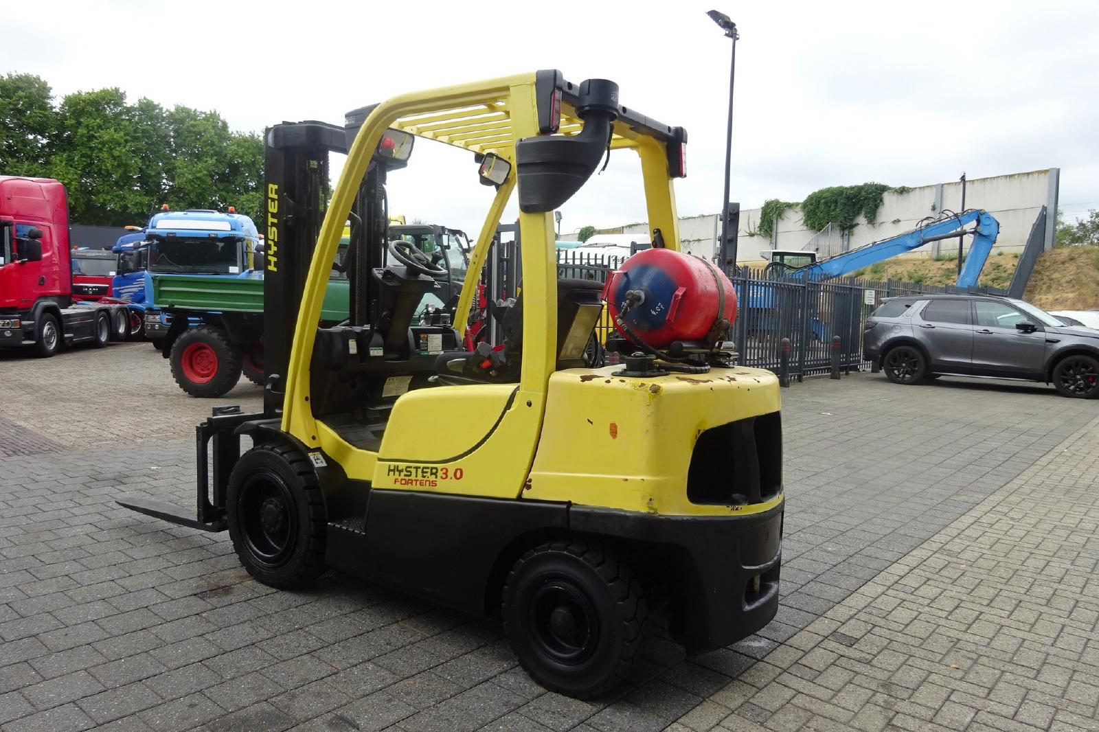 HYSTER H 3.0 FT forklift used (2015) price:12040 EUR | Gas | 126724